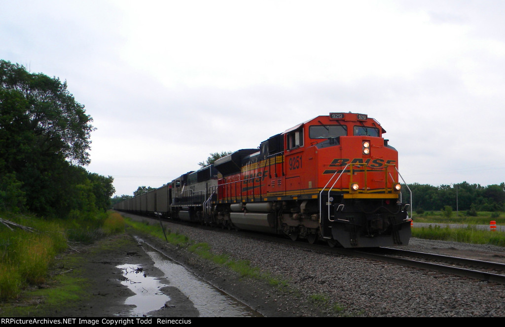 BNSF 9251
